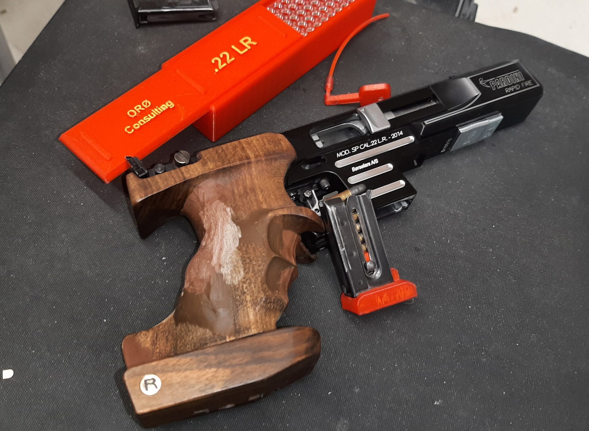 PARDINI .22 – 6 OMBYGGING TIL 6-SKUDDS MAGASIN – Sportsskyting